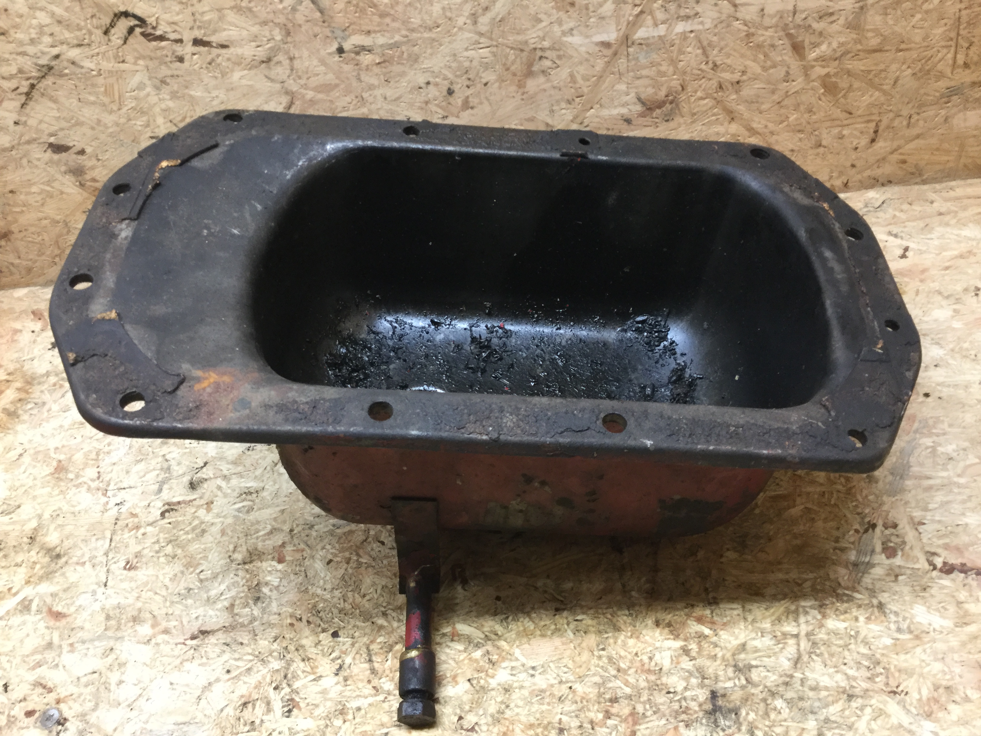 Mc Cormick DLD2 Ölwanne | Huber Parts